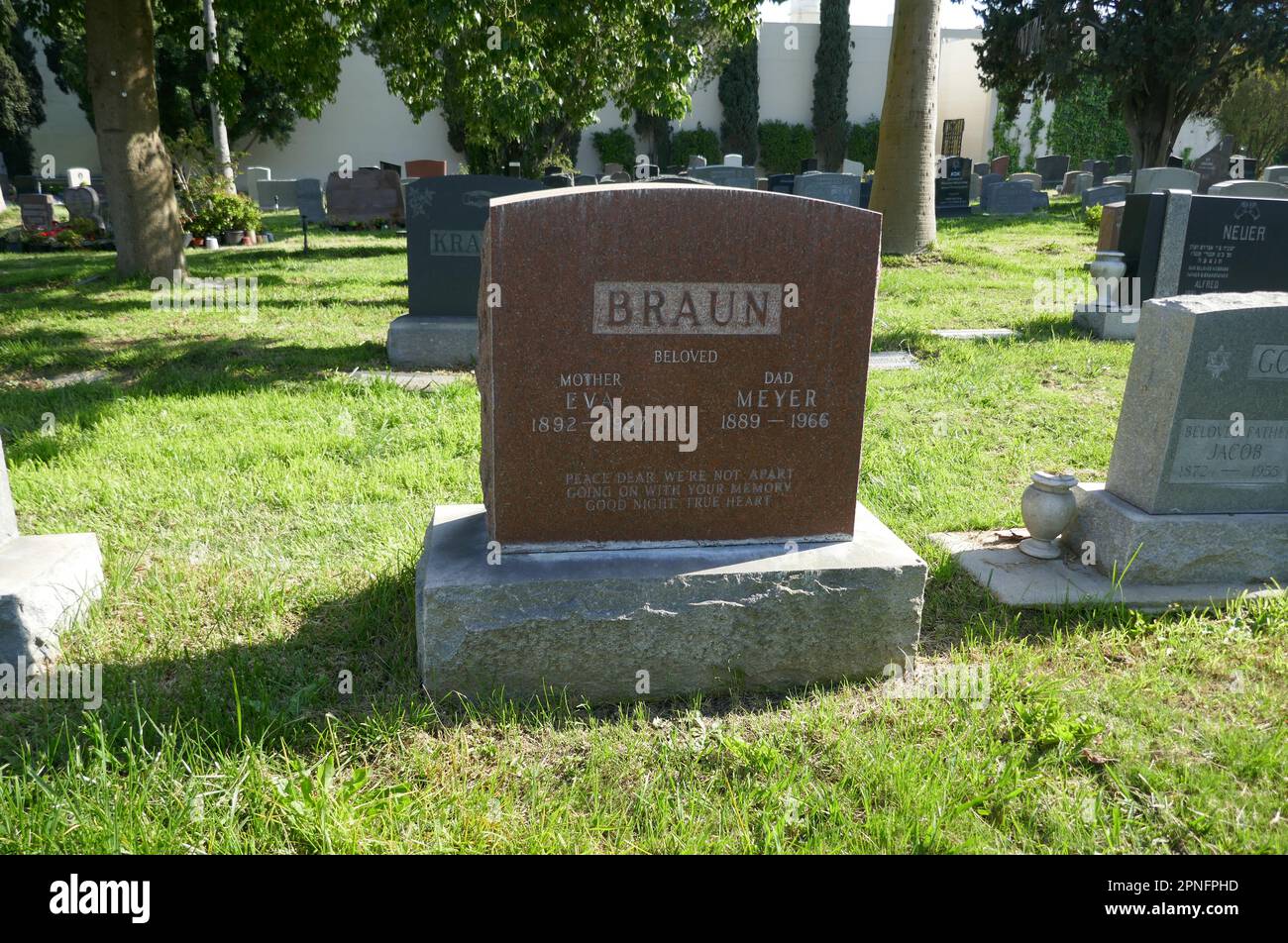 Los Angeles, California, USA 16th April 2023 Actor Billy Engle Grave at ...