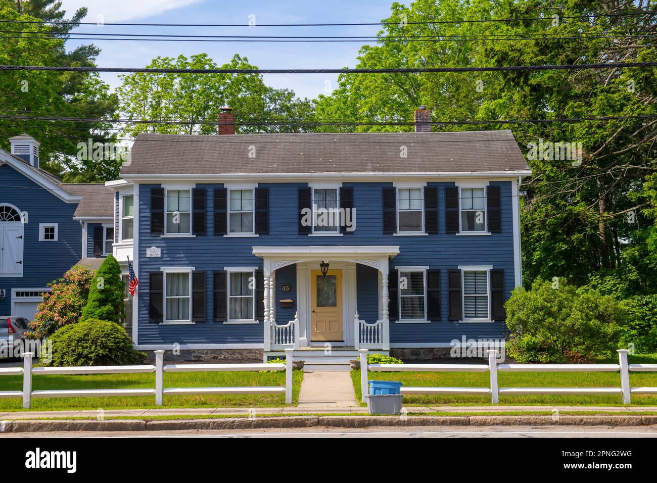 Hartwell Corey House at 43 Great Road in historic town center of ...