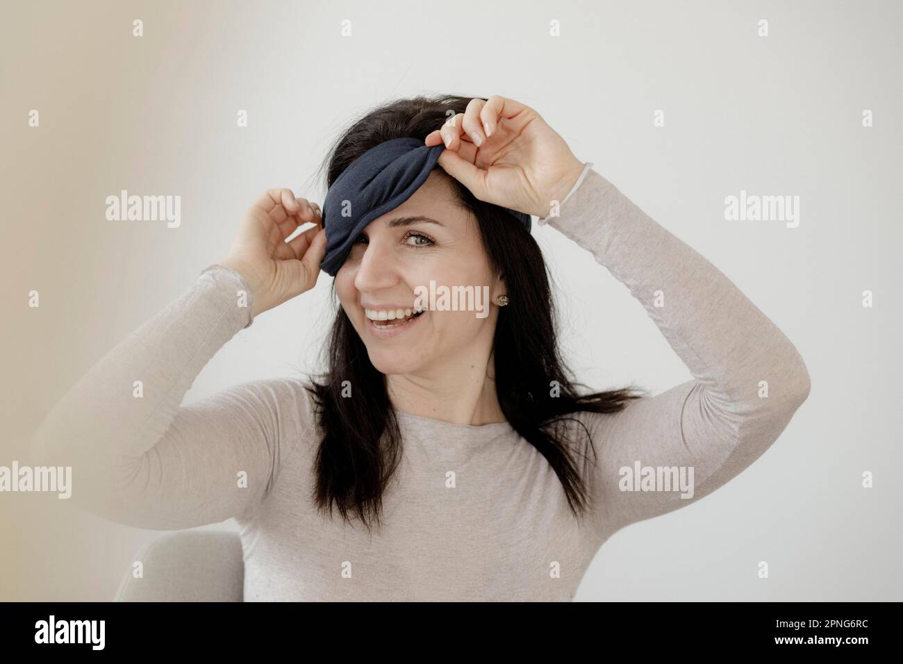 Woman eye mask hi-res stock photography and images - Alamy