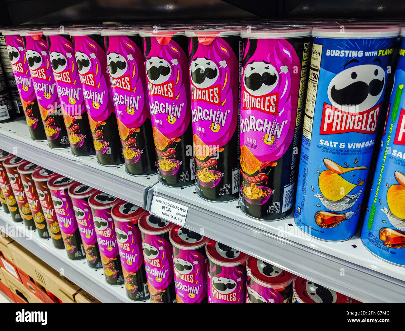 Pringles logo hi-res stock photography and images - Alamy