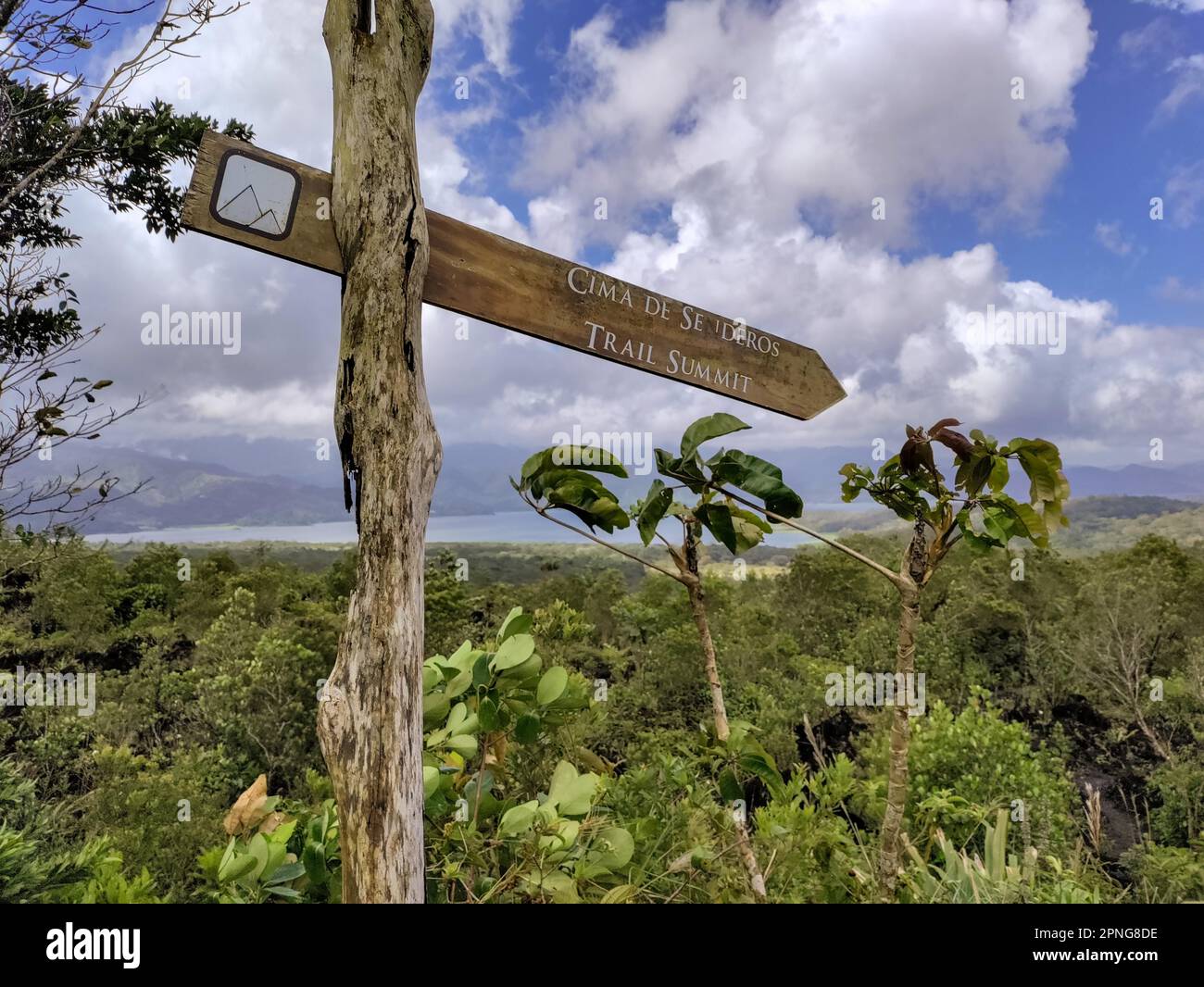 Arenal Volcano National Park, Costa Rica, A sign for the trail summit ...