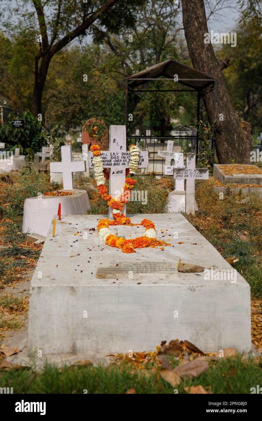 Indian Christian Cemetery, Paharganj, New Delhi, India Stock Photo - Alamy