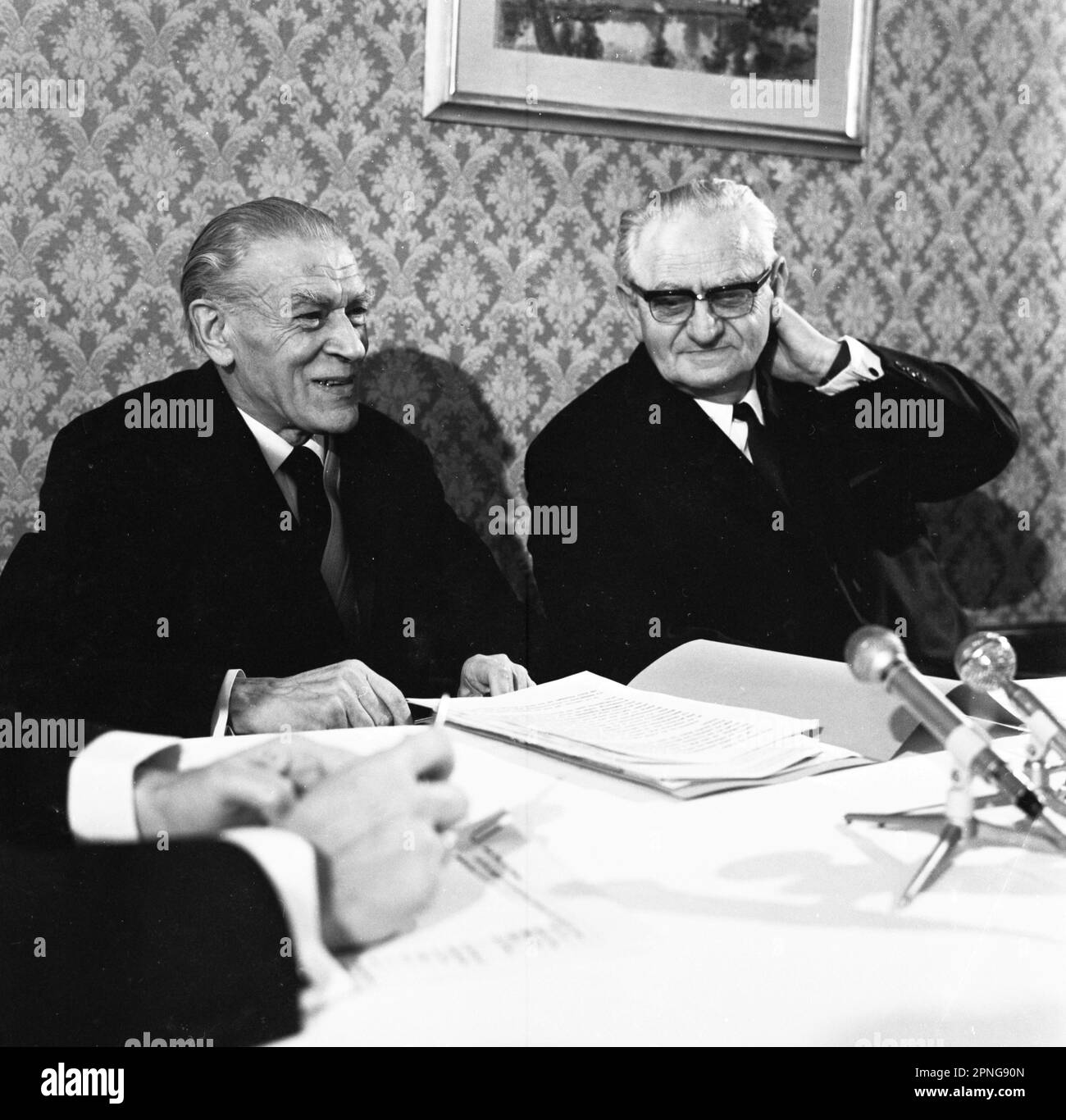 Personalities from politics, economy and culture from the years 1965-71 ...