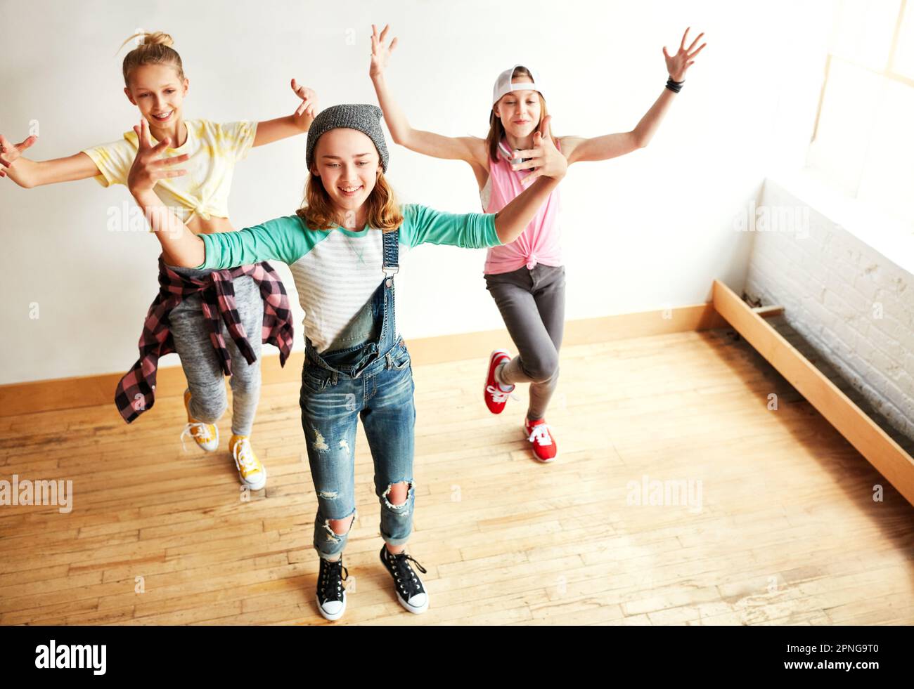 Step dance kids hi-res stock photography and images - Alamy