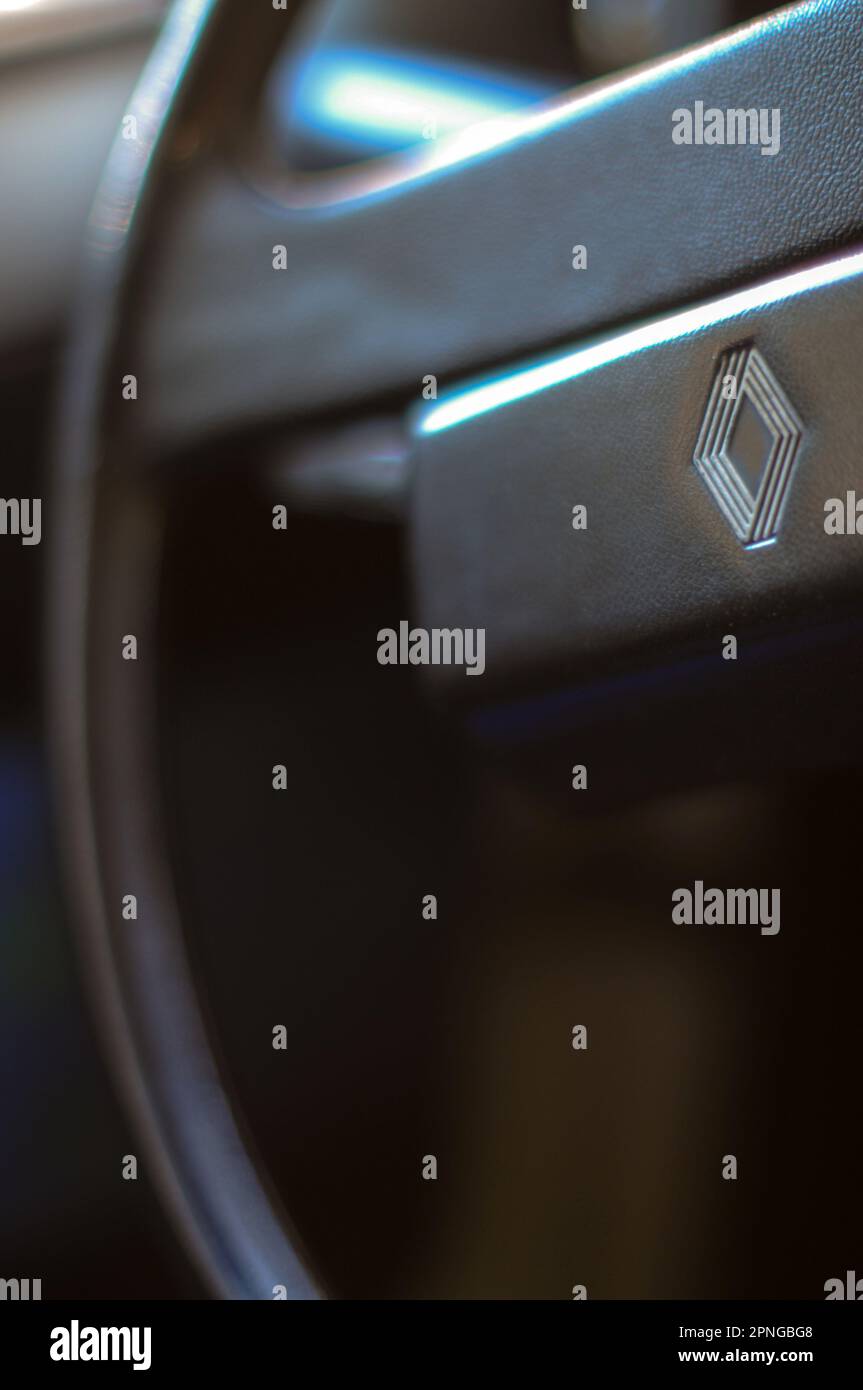 Steering wheel of Renault 4L Stock Photo - Alamy