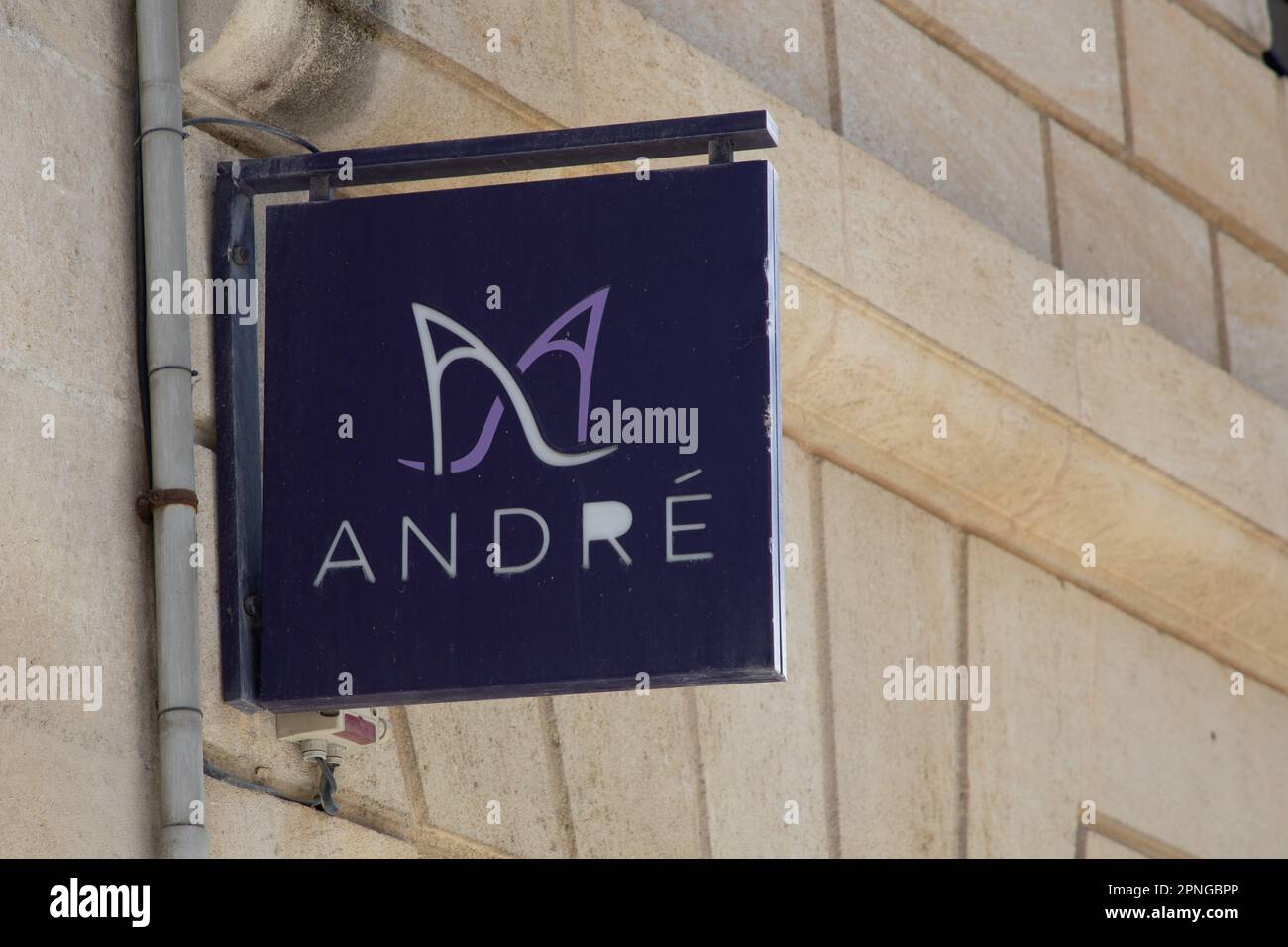 Andre logo hi-res stock photography and images - Alamy