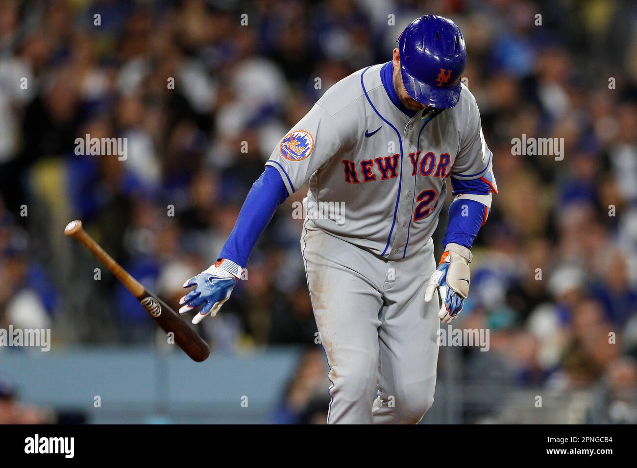New York Mets first basemen Pete Alonso (20) slams his bat down during ...