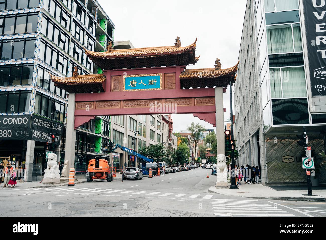 Chinatown gate montreal quebec canada hi-res stock photography and ...