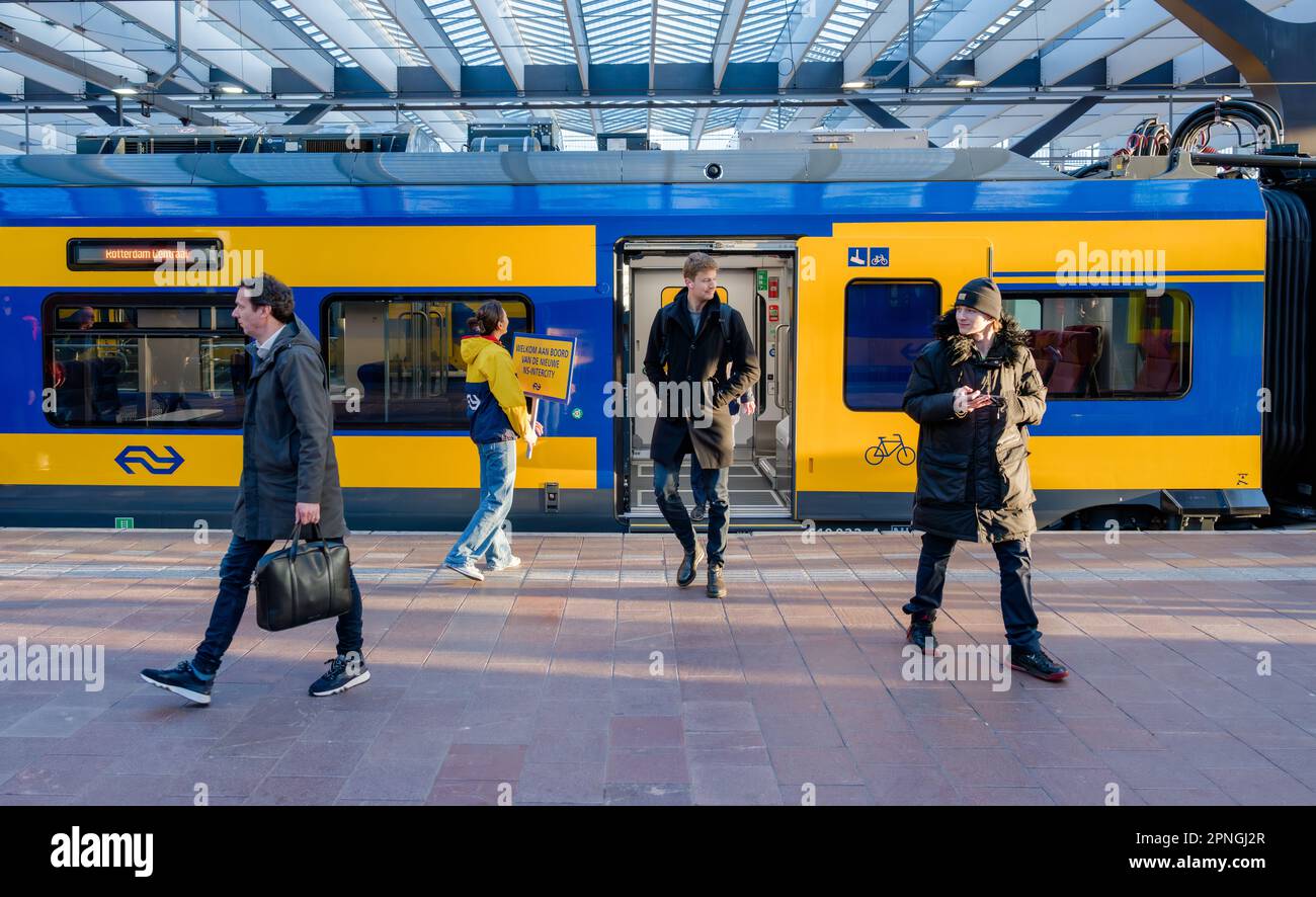 ROTTERDAM - Train passengers get off the Intercity New Generation (ICNG ...