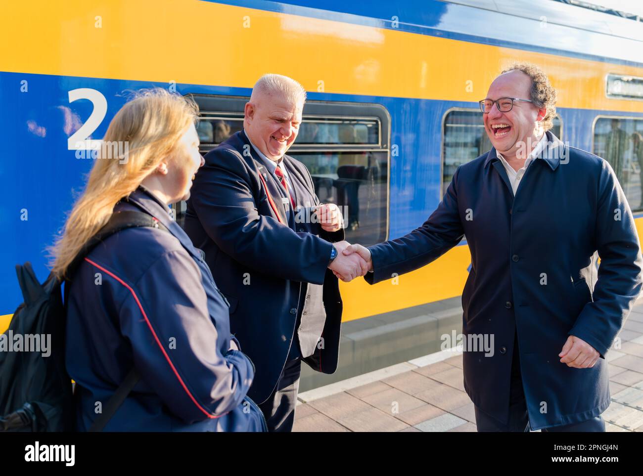 ROTTERDAM - President-director Wouter Koolmees (R) of the NS at the ...