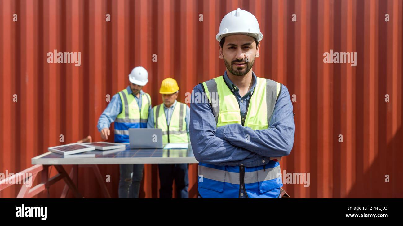 Dry cell cross hi-res stock photography and images - Alamy