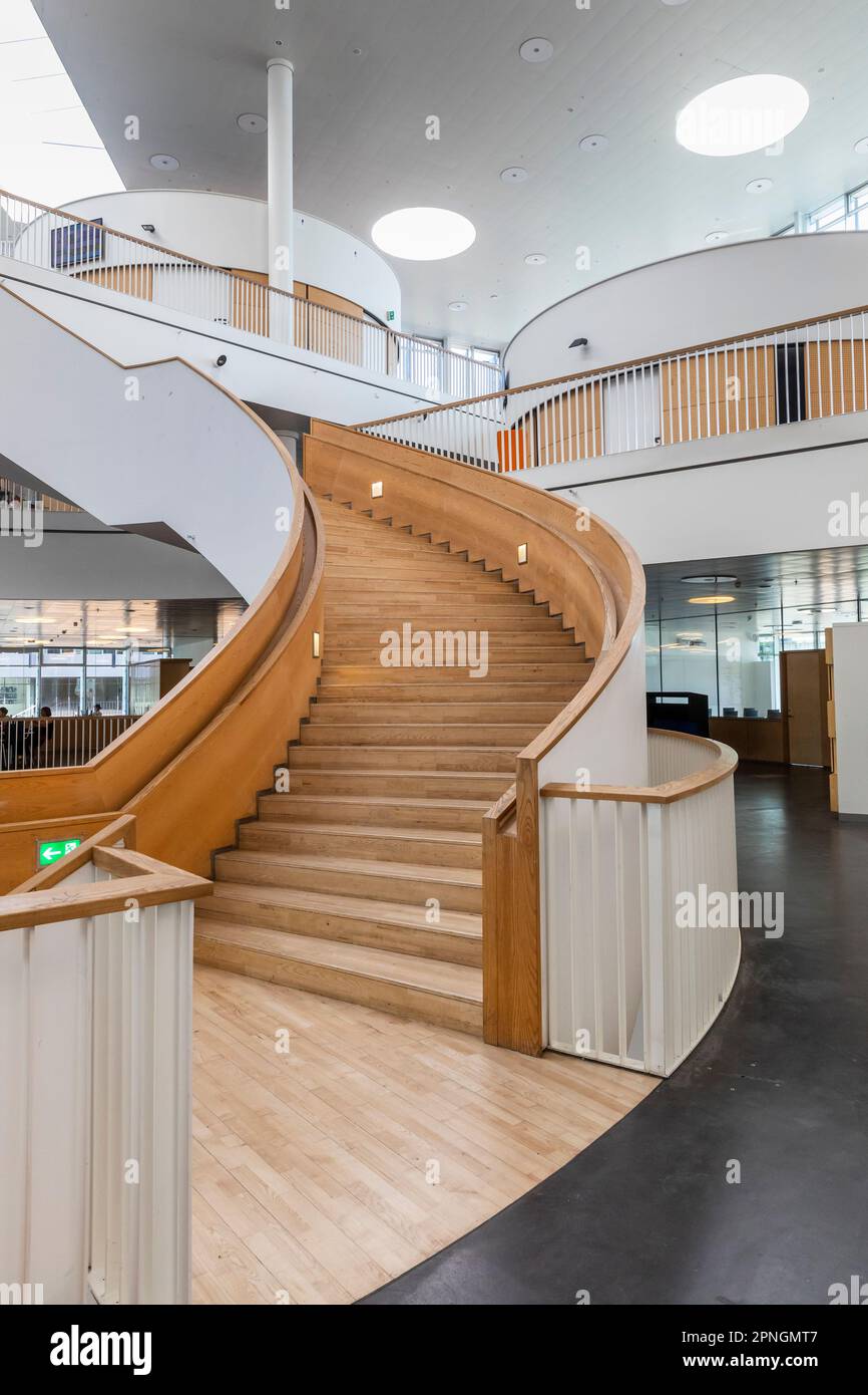 Moderne, flexible Architektur und konsequenter Einsatz von digitalen ... Moderne, flexible Architektur und konsequenter Einsatz von digitalen ...