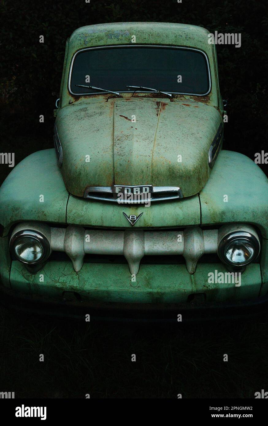 Ford f 1 pickup hi-res stock photography and images - Alamy