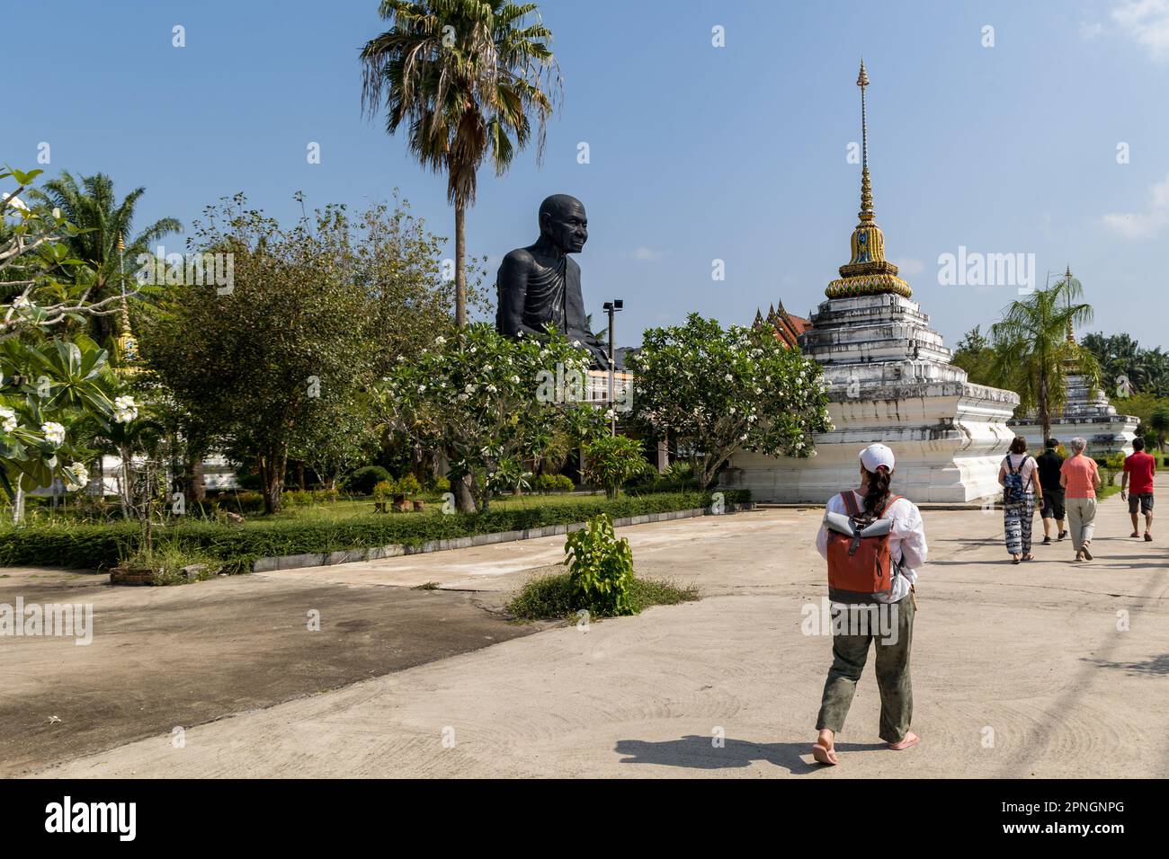 Black dragon temple hi-res stock photography and images - Alamy