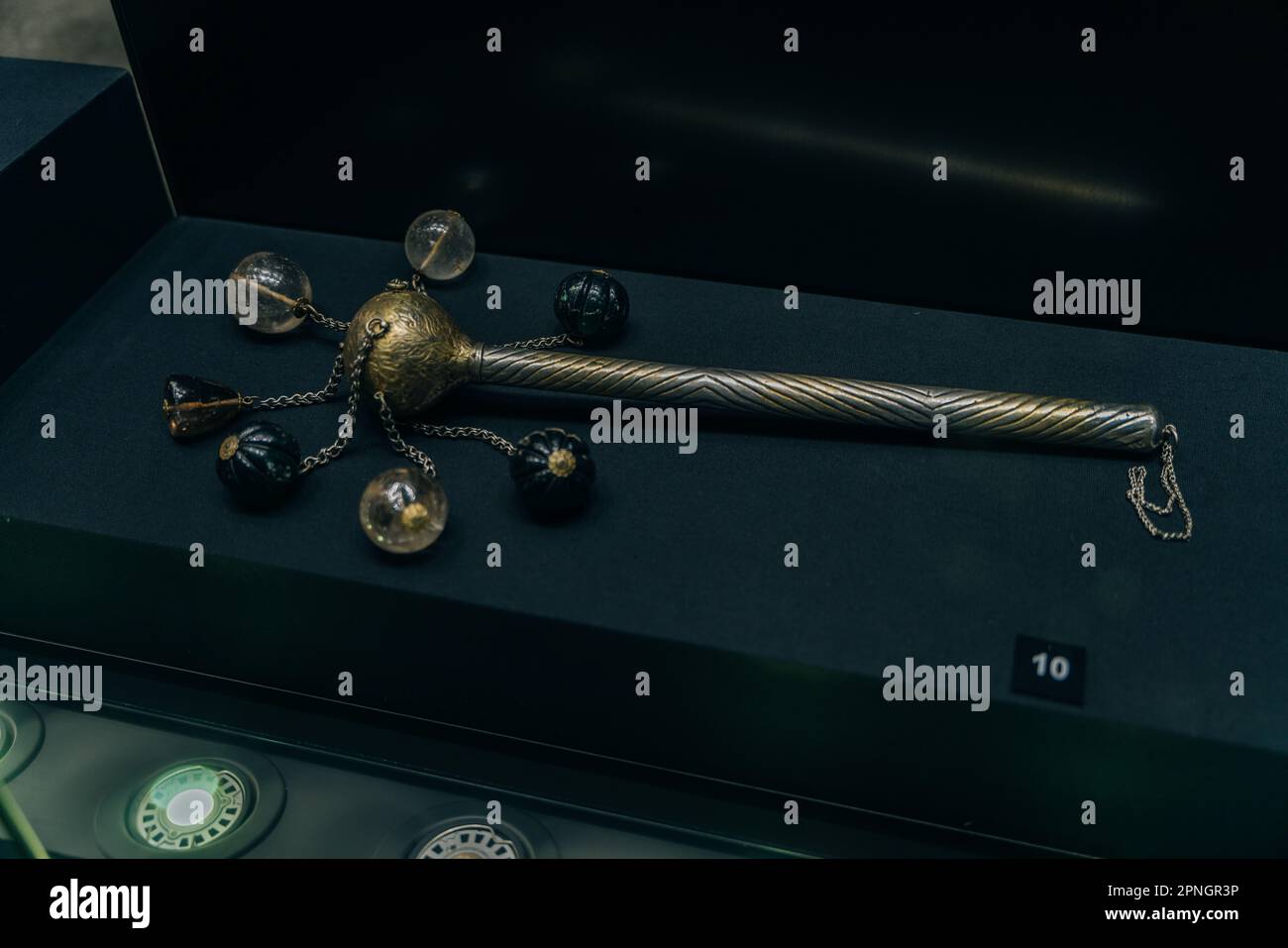 Antique Ottoman Sword from weapons collection in Istanbul Topkapi ...