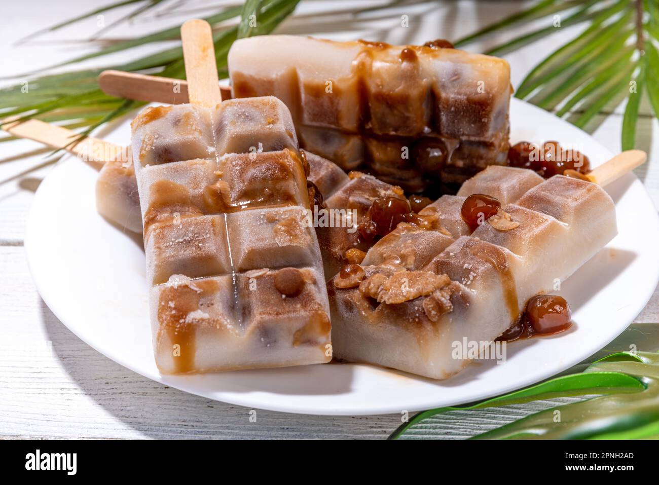 Tapioka latte popsicles. Frozen tapioca boba balls coffee frappe, ice ...