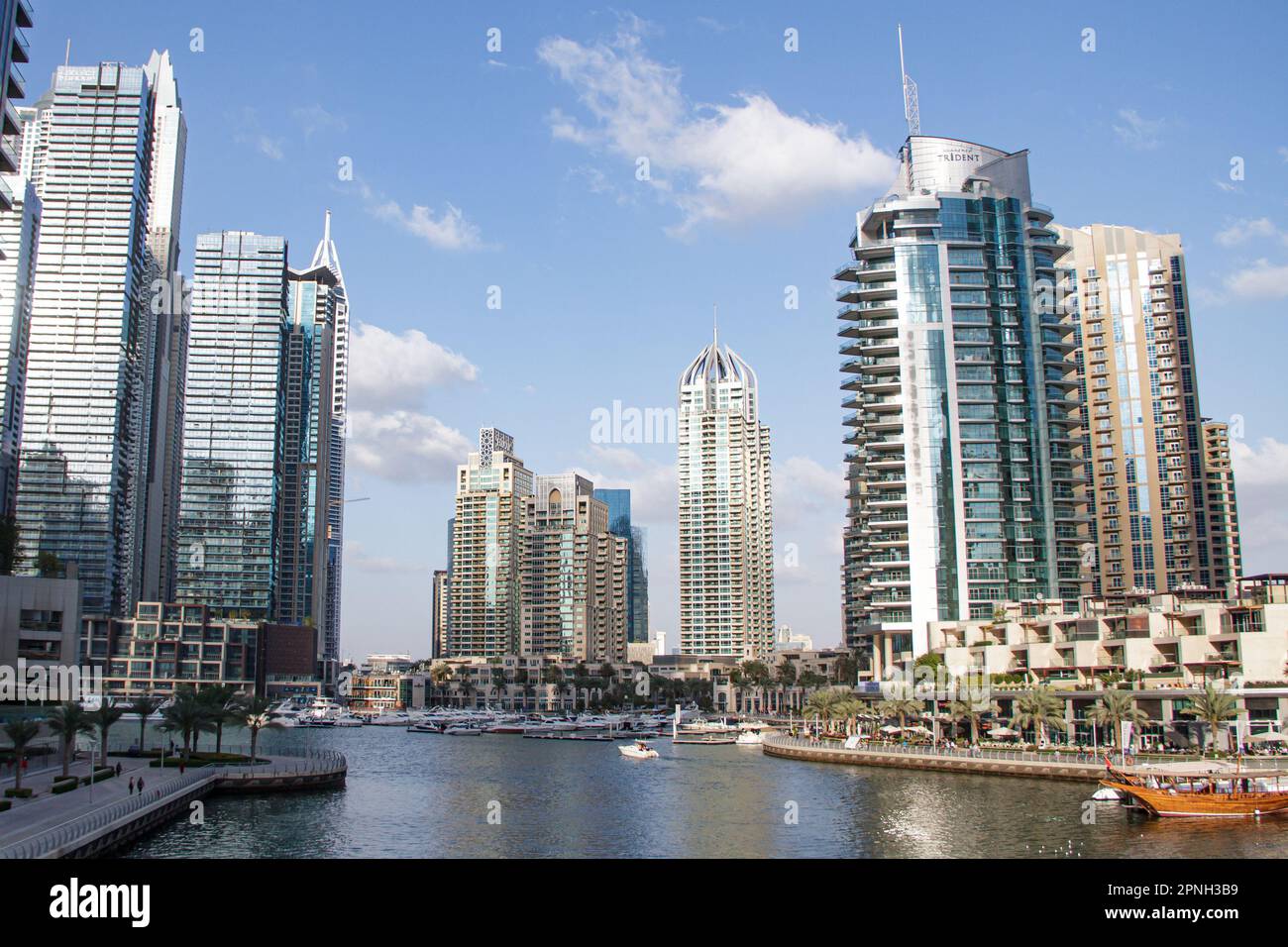 Dubai marina view uae hi-res stock photography and images - Alamy
