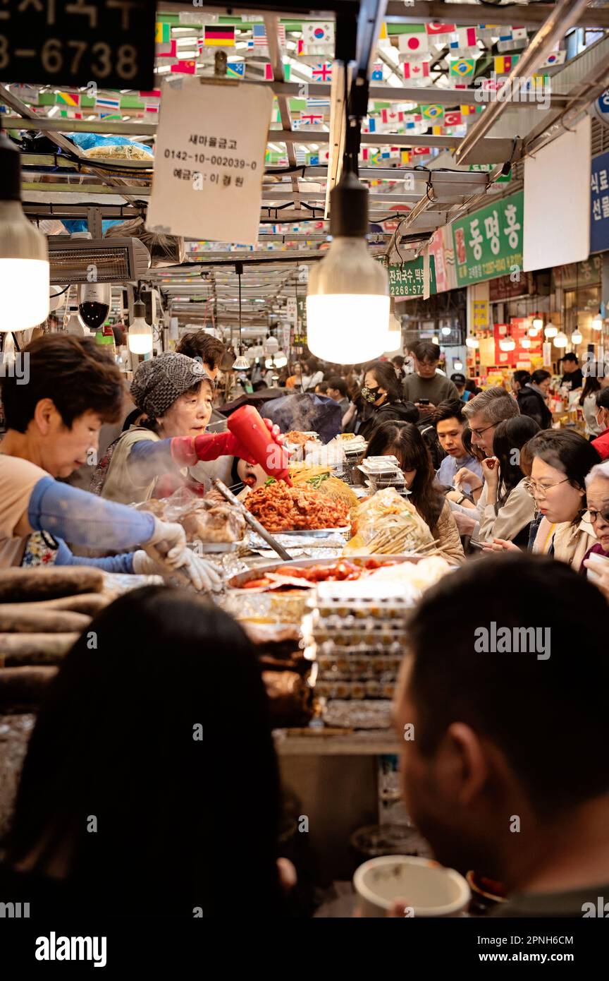 Gwangjang Market in Seoul Stock Photo - Alamy