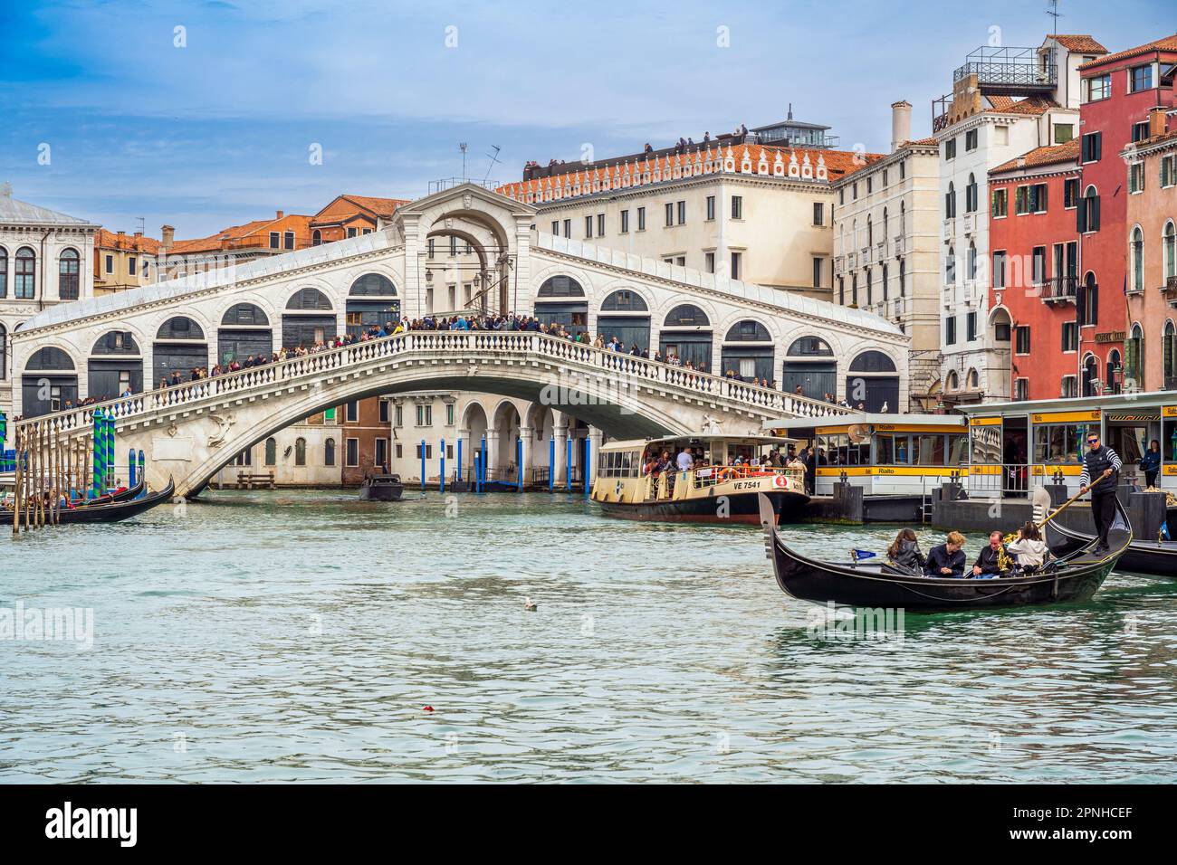 Rialto bridge architecture hi-res stock photography and images - Alamy