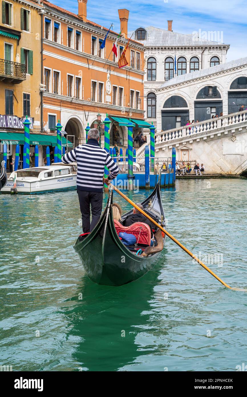 Grand western canal hi-res stock photography and images - Alamy