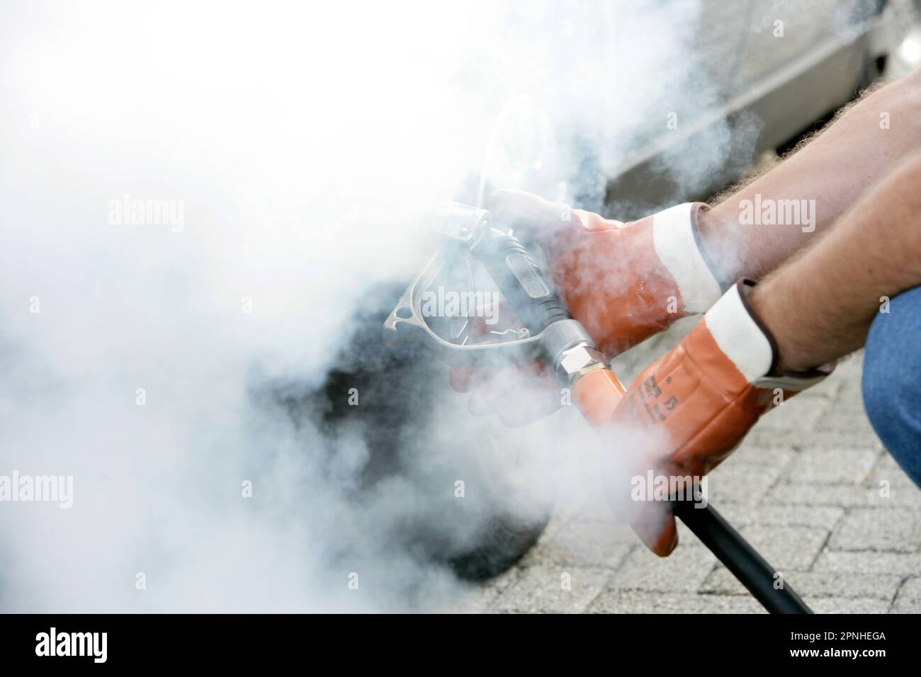 Lpg car hi-res stock photography and images - Alamy