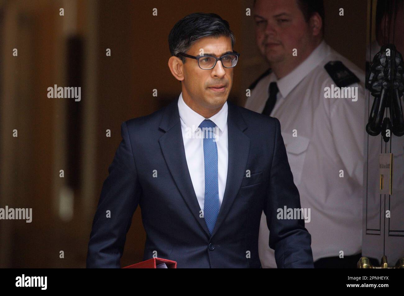 London, UK. 19th Apr, 2023. British Prime Minister, Rishi Sunak, leaves ...