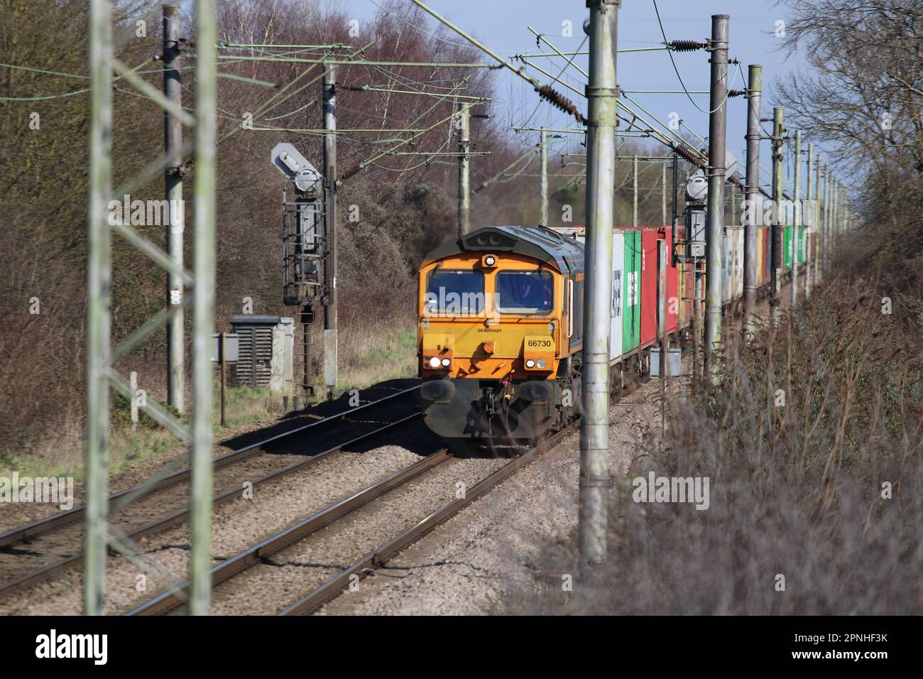 GBRf Class 66 working 4M23 Felixstowe North to Hams Hall Intermodal on ...