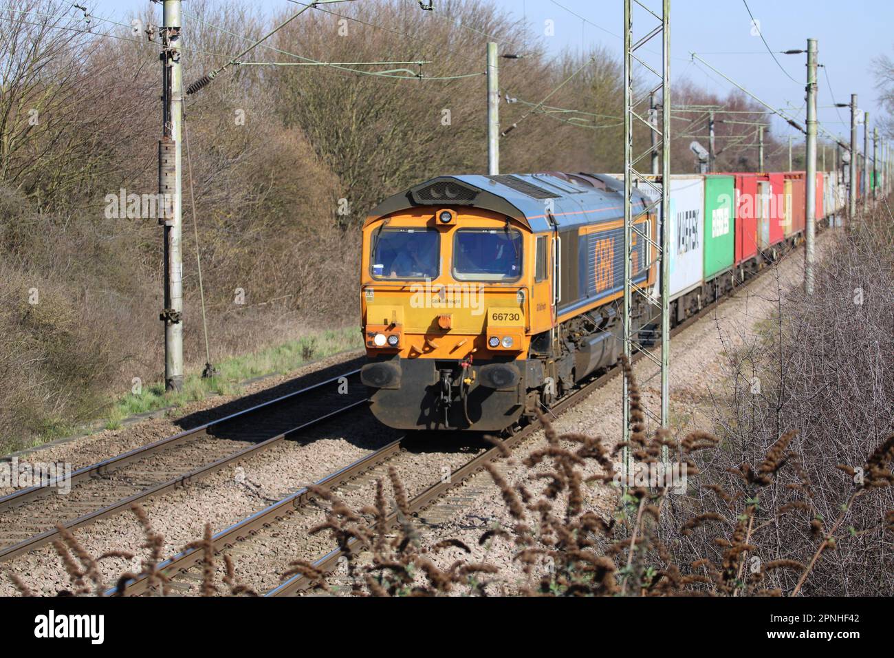 GBRf Class 66 working 4M23 Felixstowe North to Hams Hall Intermodal on ...