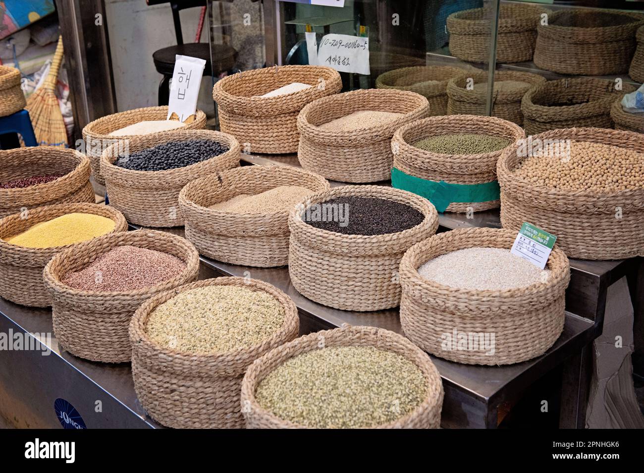 Tongin Market in Seoul, South Korea Stock Photo - Alamy