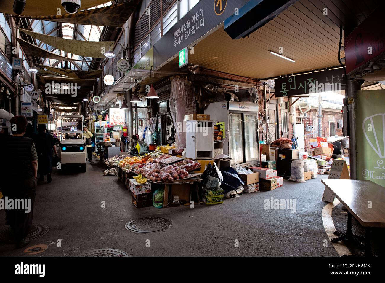 Tongin traditional market seoul hi-res stock photography and images - Alamy