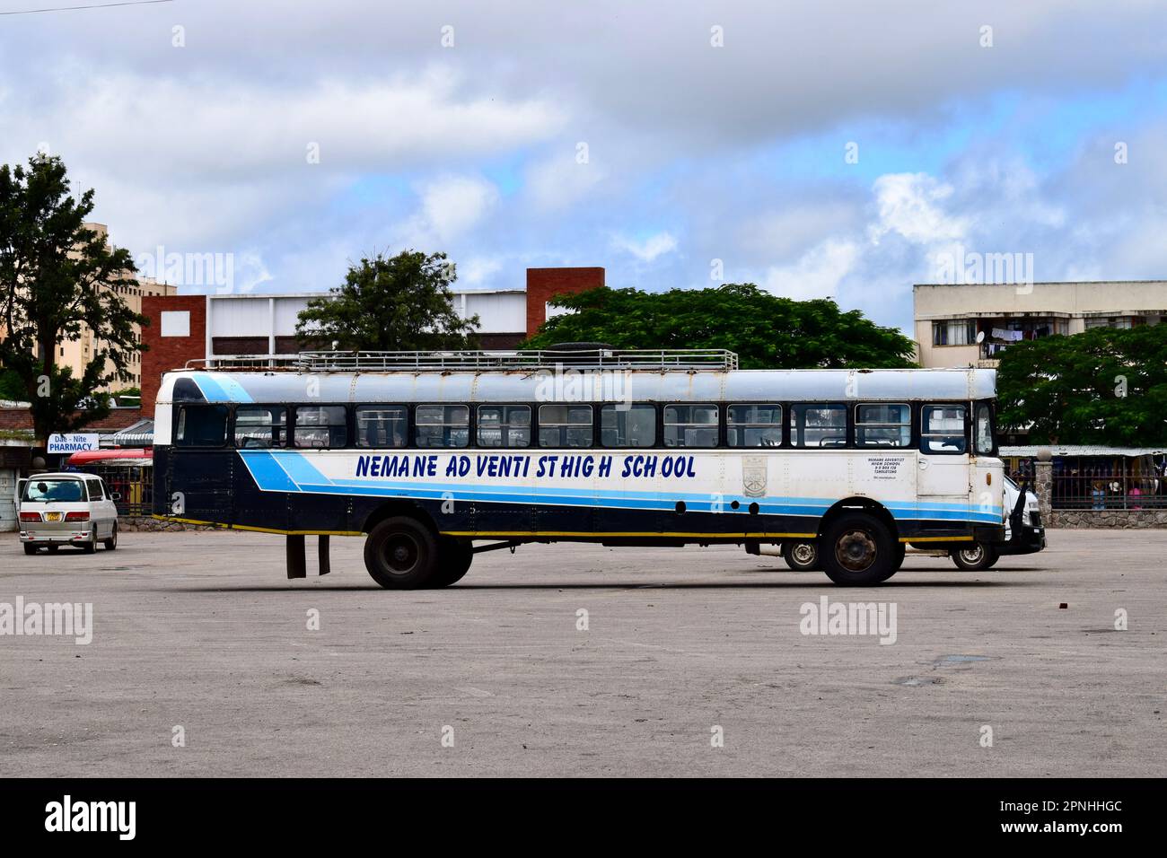 School bus in Bulawayo, Zimbabwe Stock Photo - Alamy