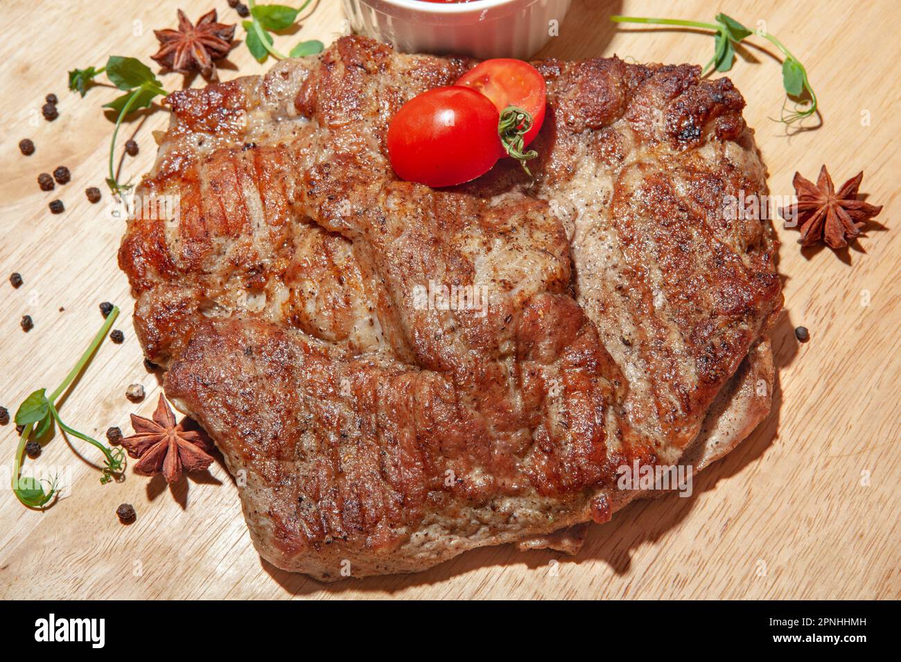 Kitchen cooked large cuts of meat hi-res stock photography and images ...
