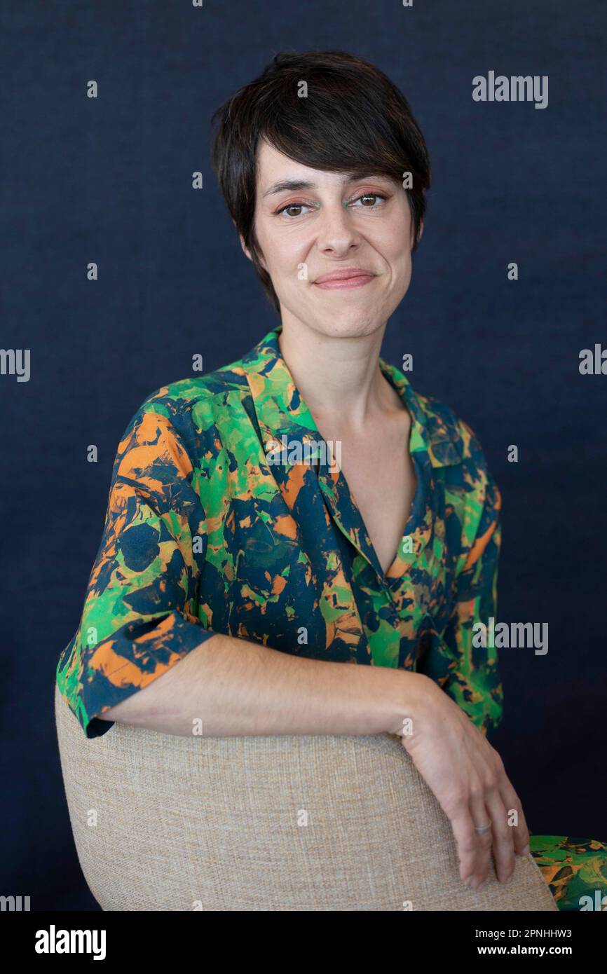 16 especies hi-res stock photography and images - Alamy