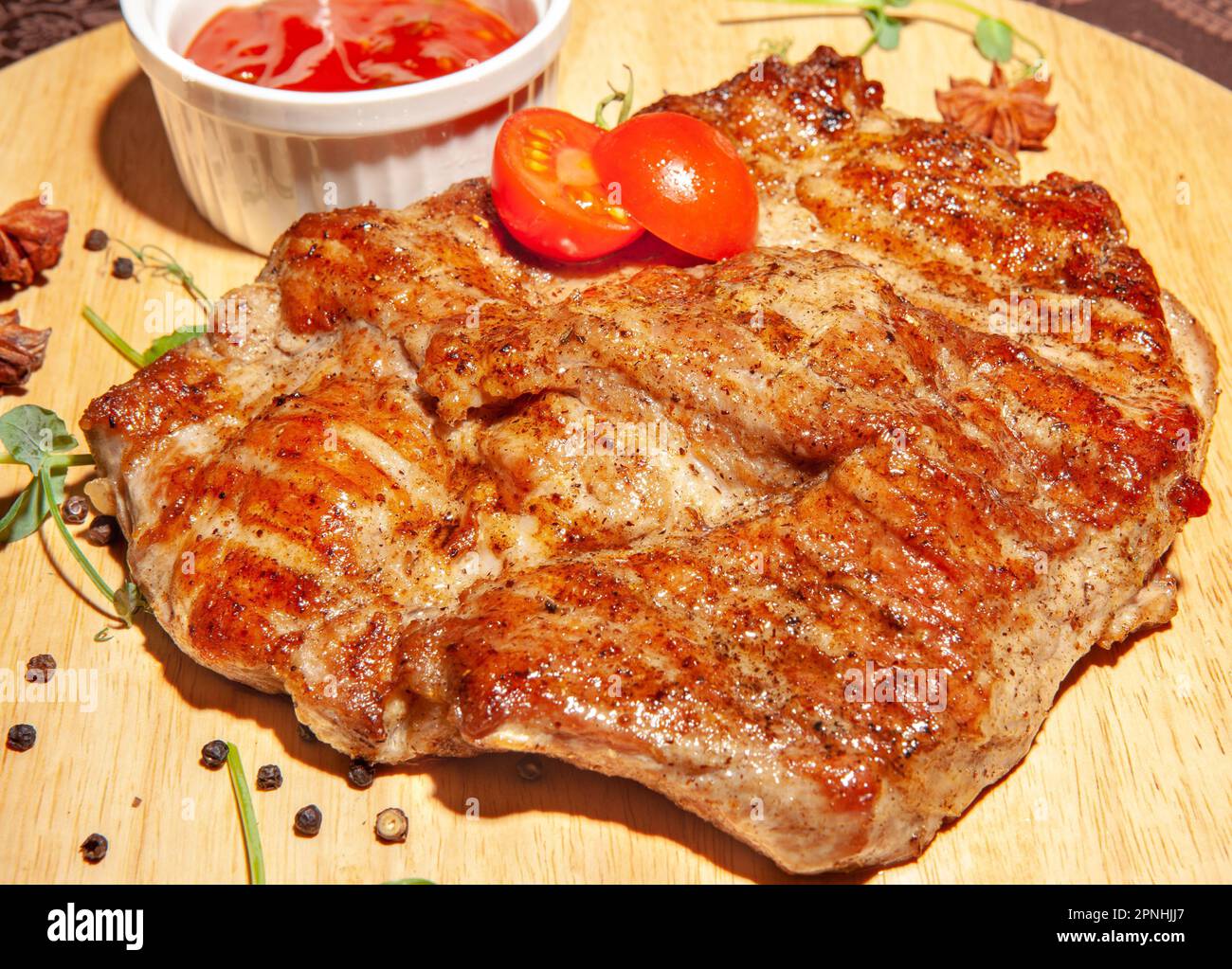 Big restaurant hi-res stock photography and images - Alamy