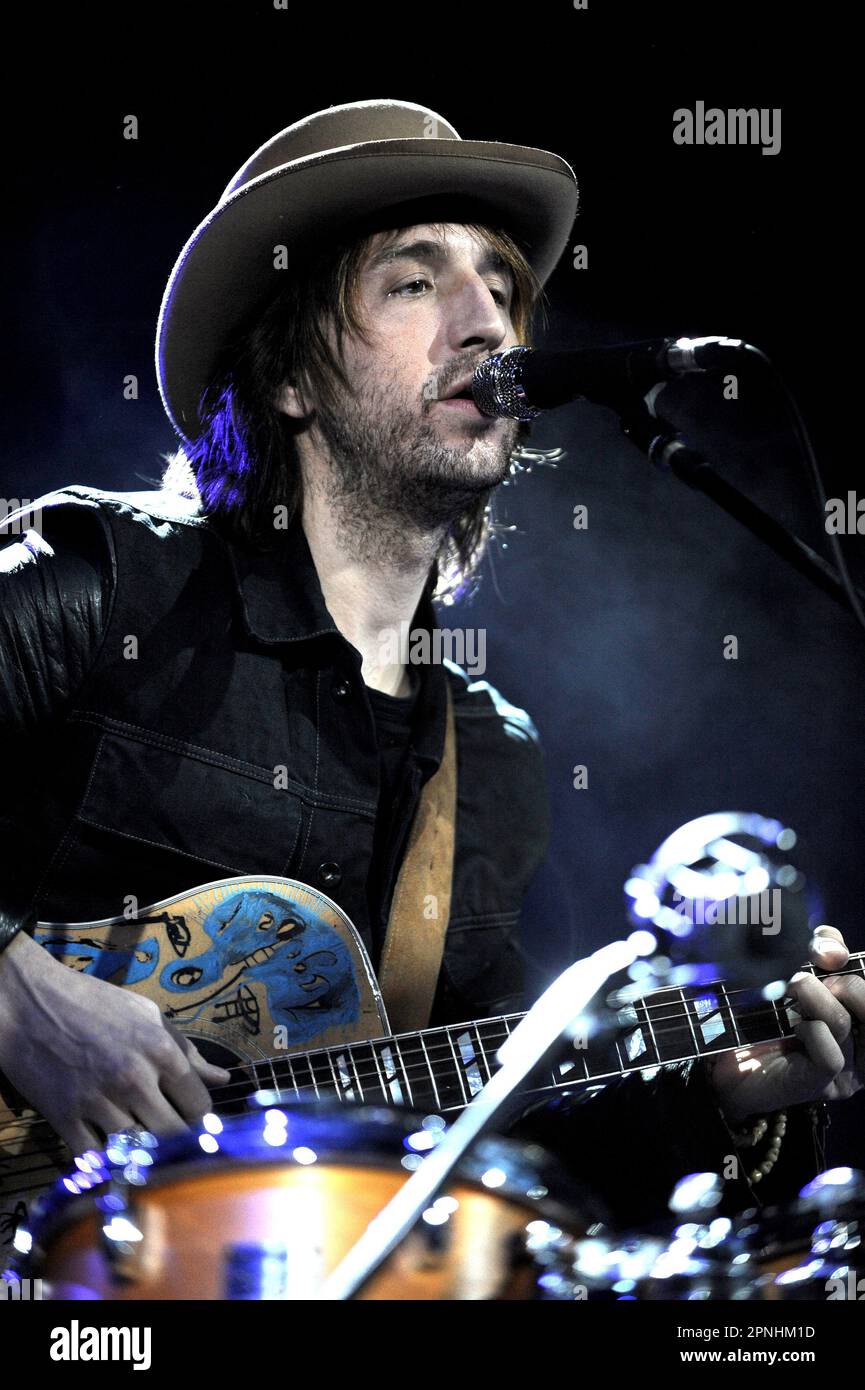 Fistful of mercy live concert photos hi-res stock photography and ...