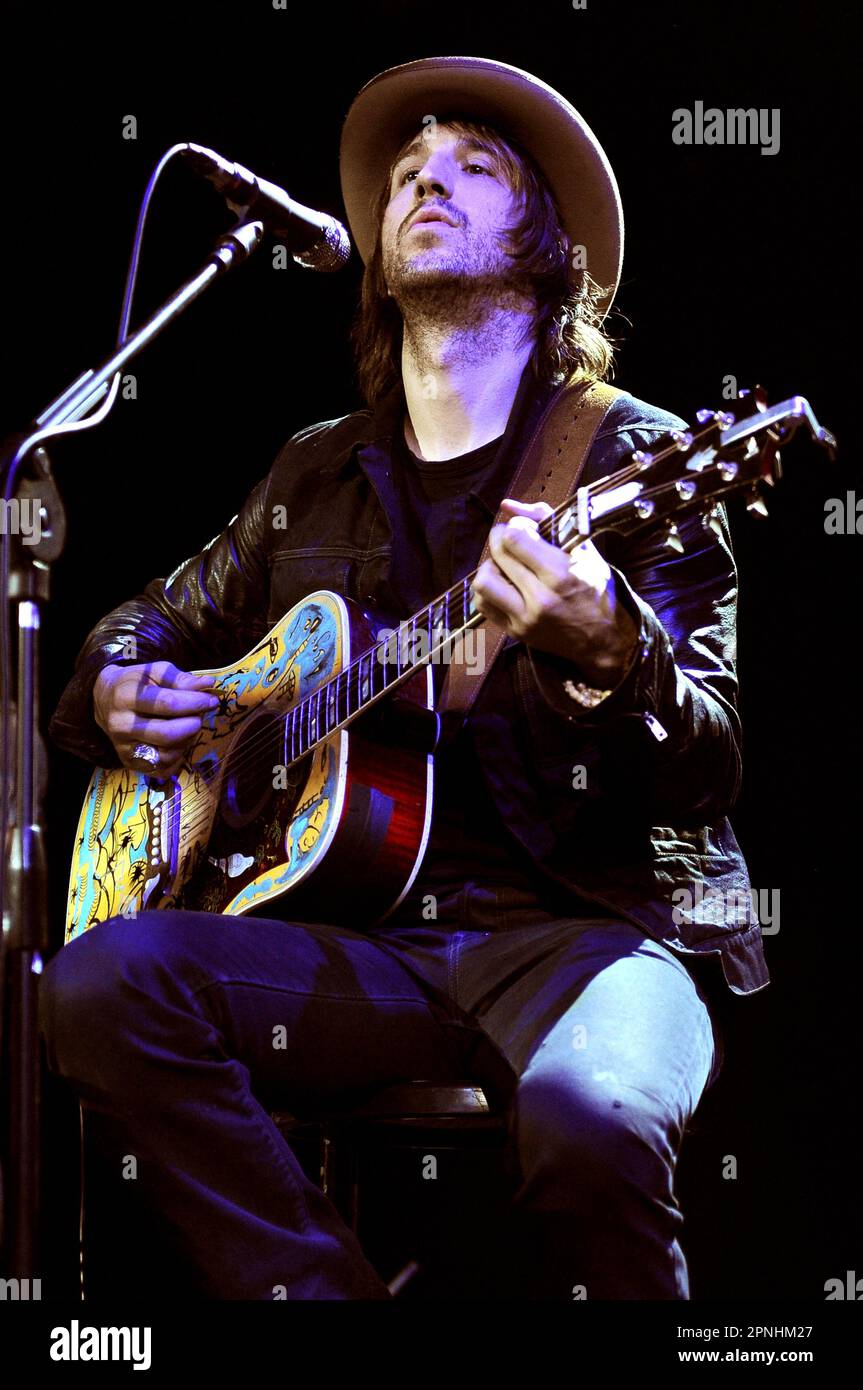 Fistful of mercy live concert photos hi-res stock photography and ...