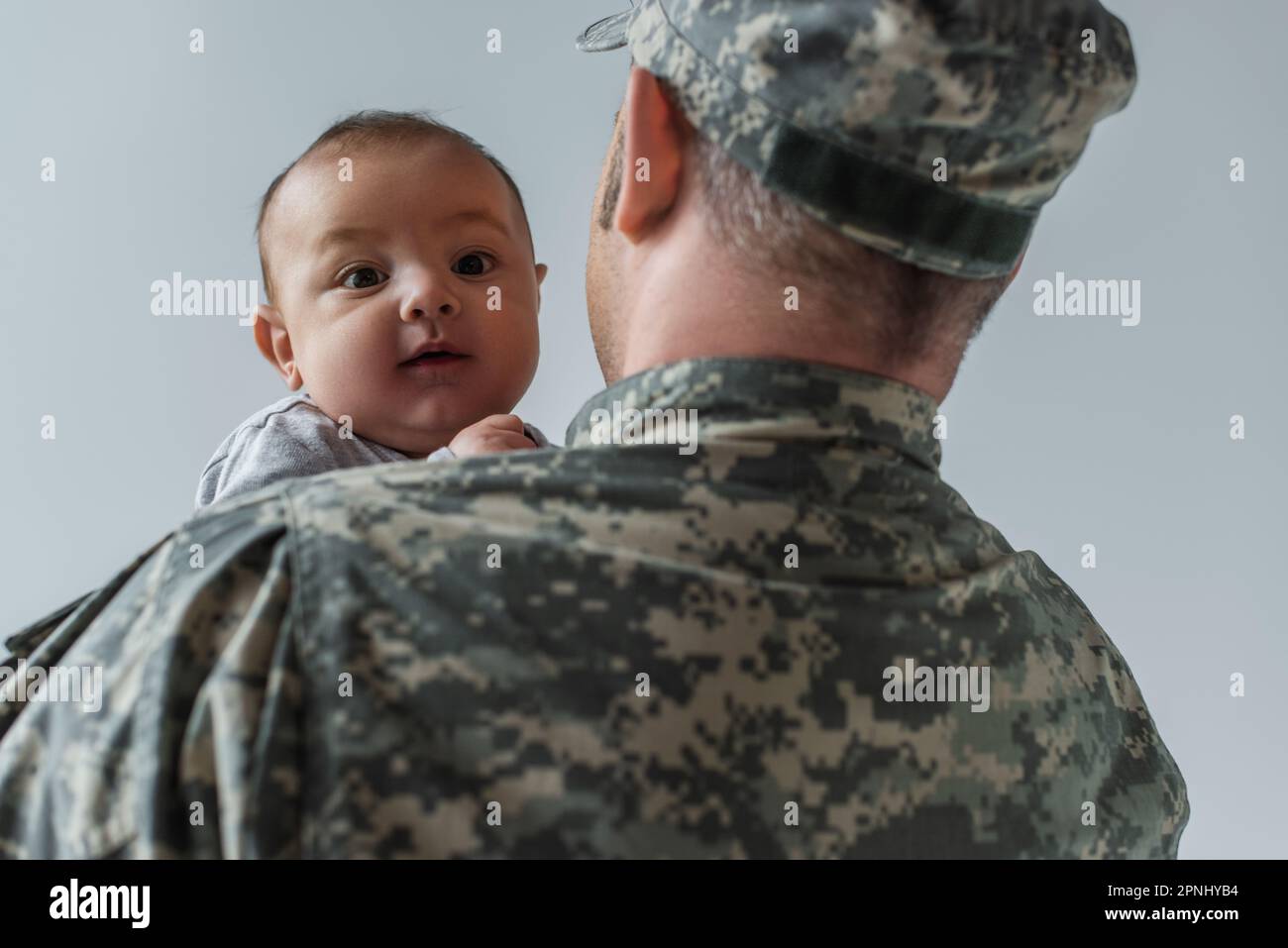Military uniform boy father hi-res stock photography and images - Alamy