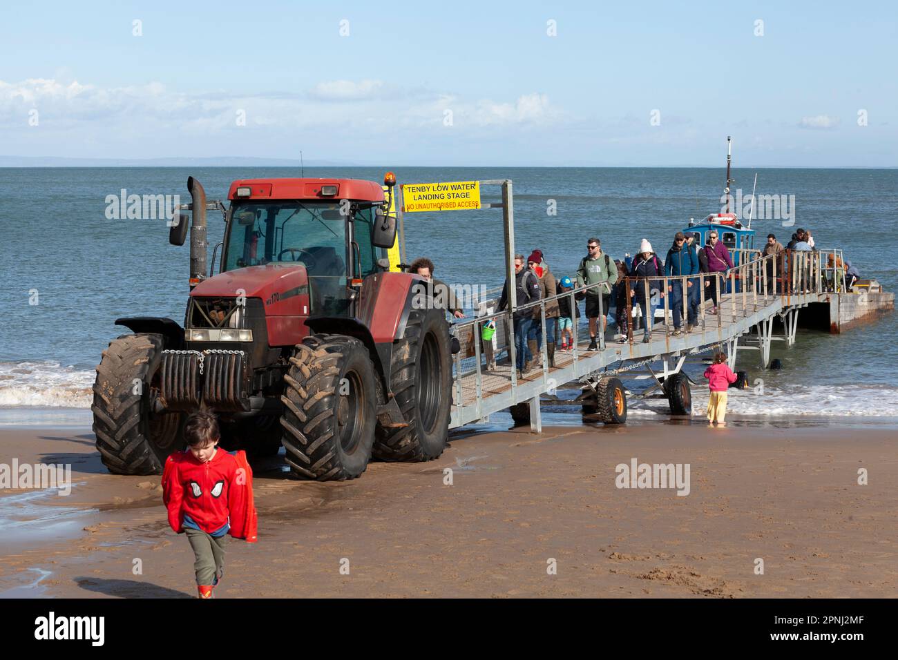 Tenby, Castle Beach, Pembrokeshire, Wales, UK: the Tenby to Caldey ...