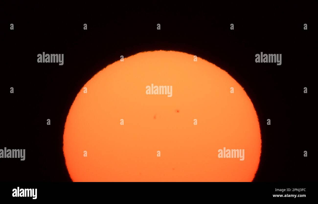 Solar filters hi-res stock photography and images - Alamy