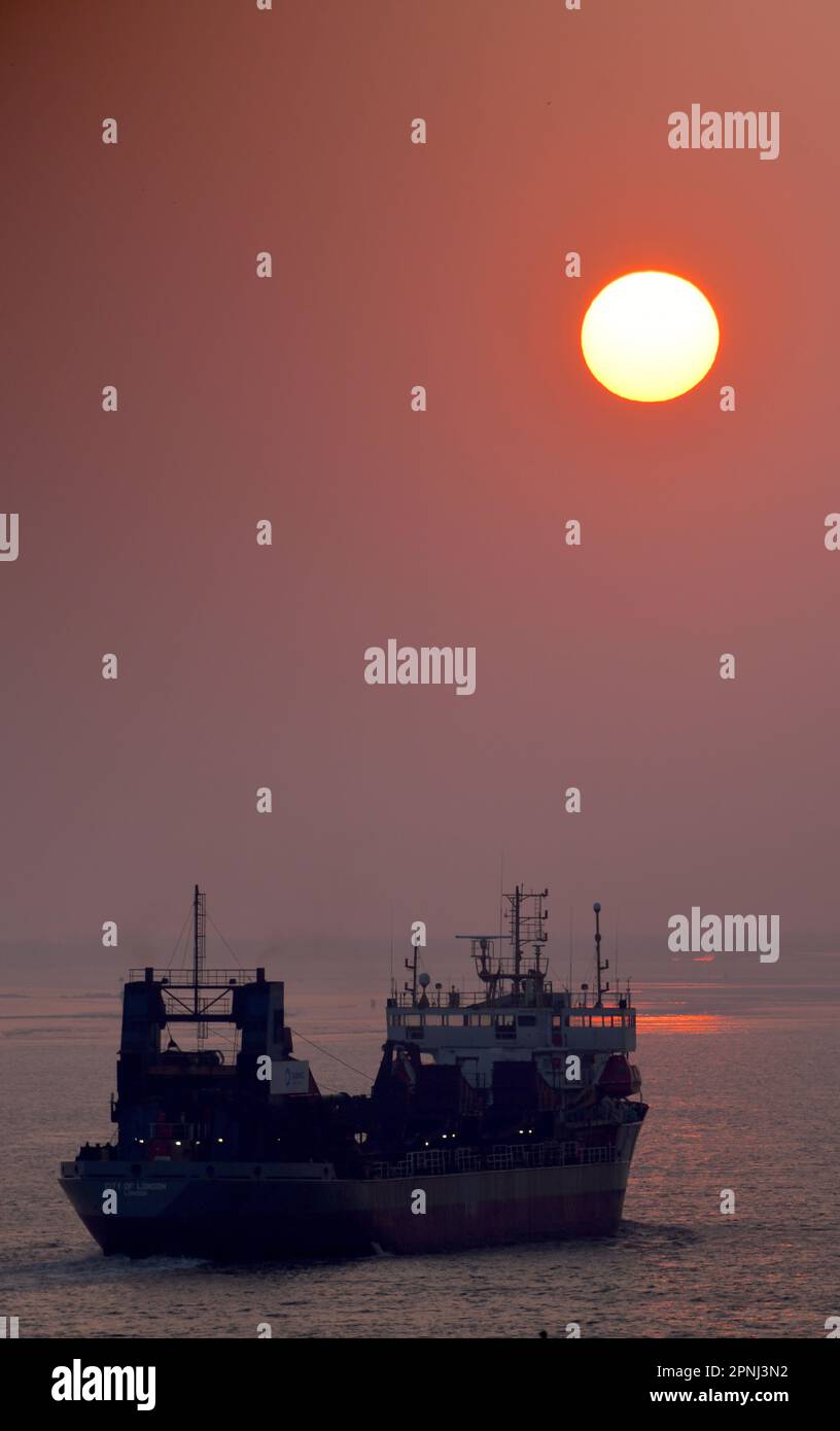 Seabed damage conservation city of london hi-res stock photography and ...