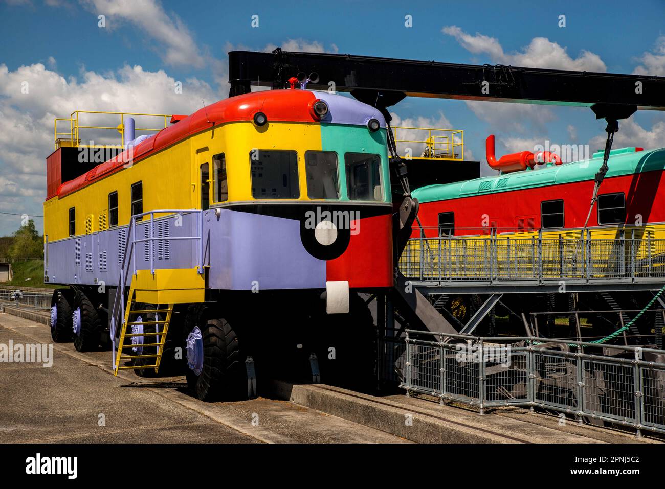 At the crossroads of the Canal des Deux-Mers and the Canal de Montauban ...
