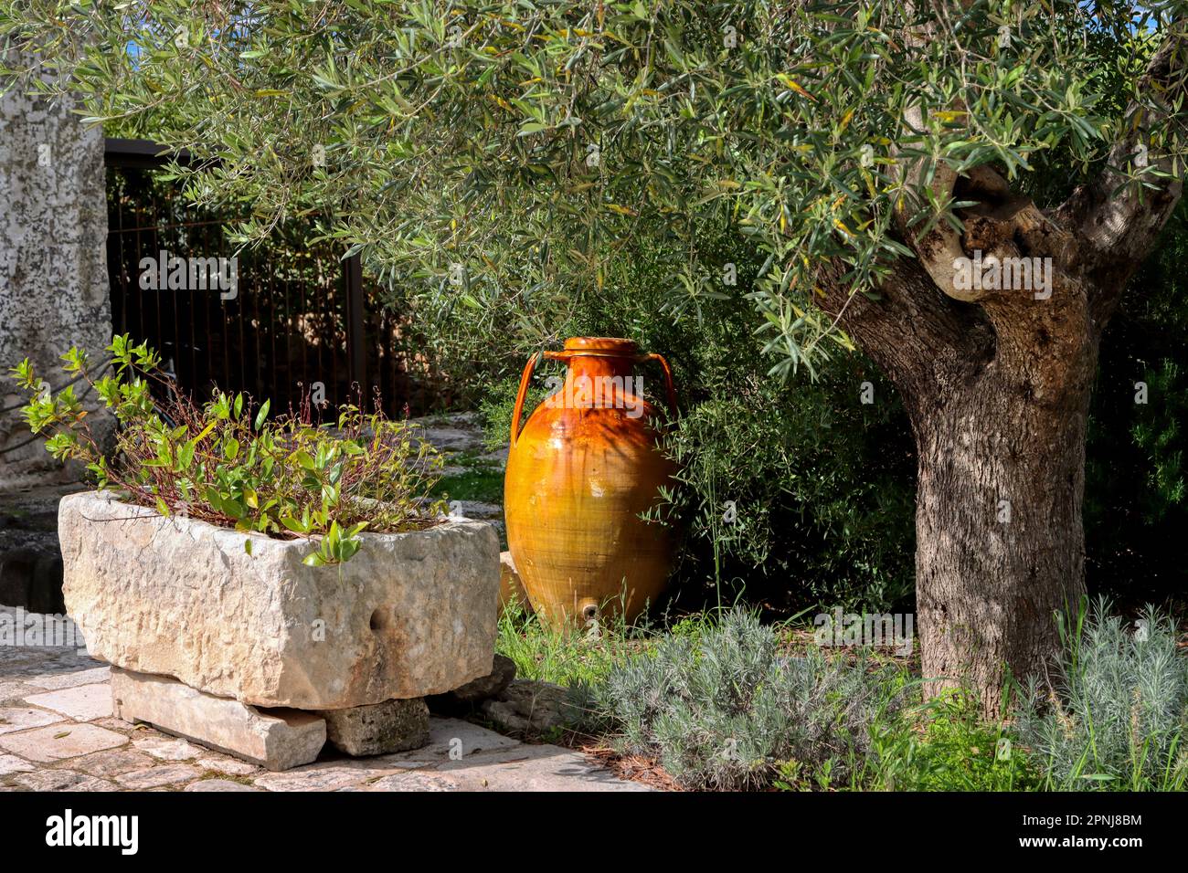 Apulian capasone hi-res stock photography and images - Alamy