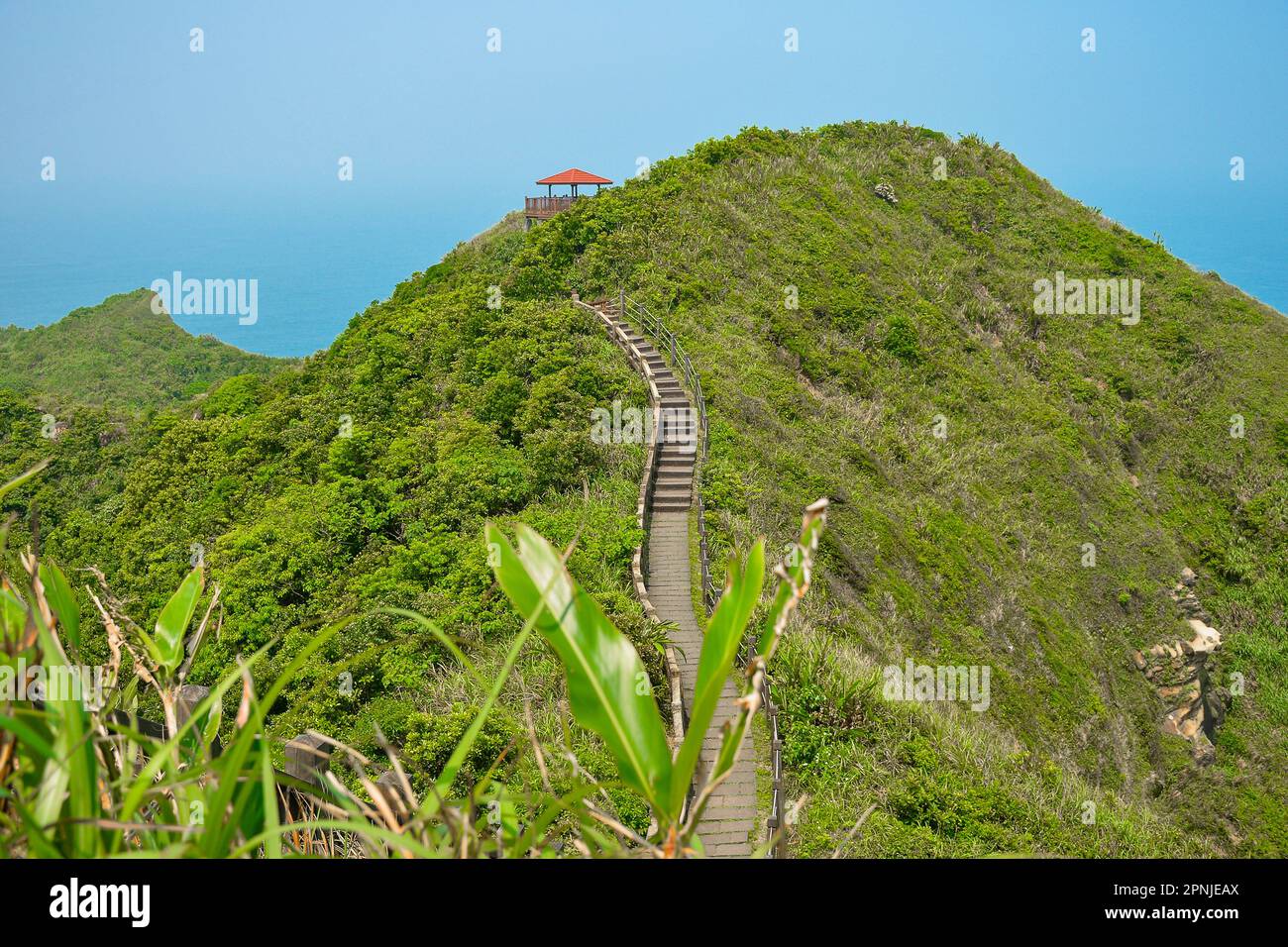 Bitoujiao Trail through the high mountain of Bitou Cape in Ruifang ...