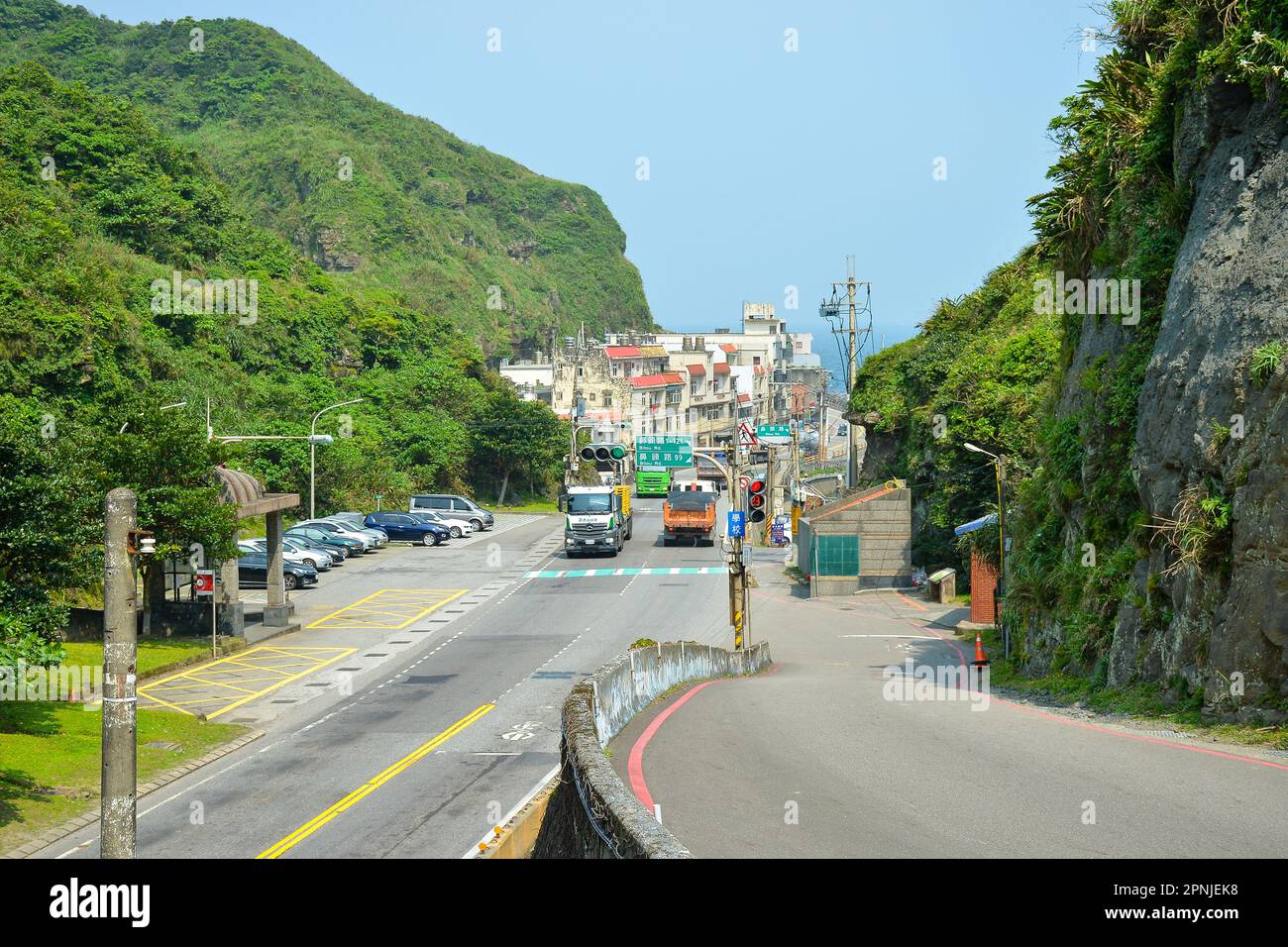 Traffic at Bitou Road during the day, the beginning point of famous ...
