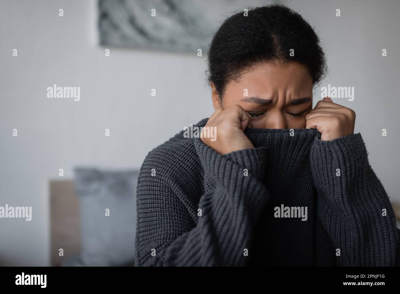 Broken hearted cry hi-res stock photography and images - Alamy