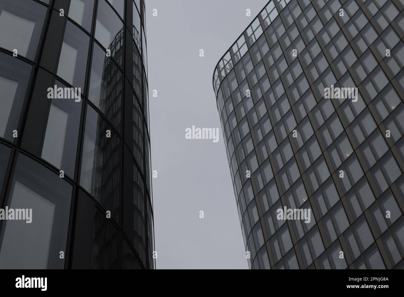Greenbuildings hi-res stock photography and images - Alamy