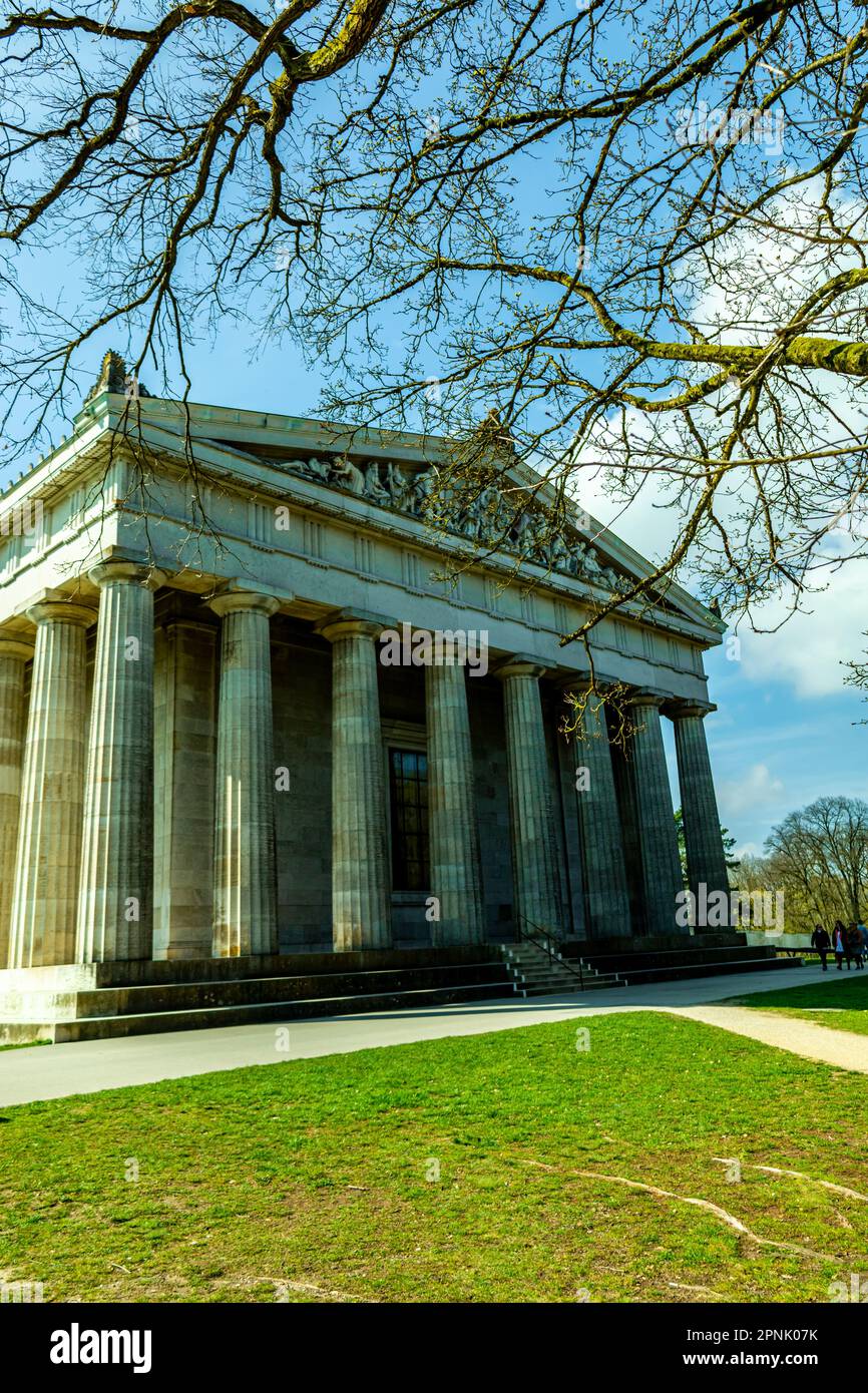 Spring hike through beautiful Danube delta near Donaustauf - Bavaria ...