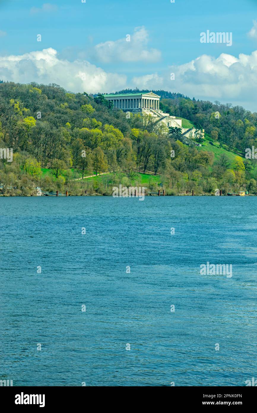 Spring hike through beautiful Danube delta near Donaustauf - Bavaria ...