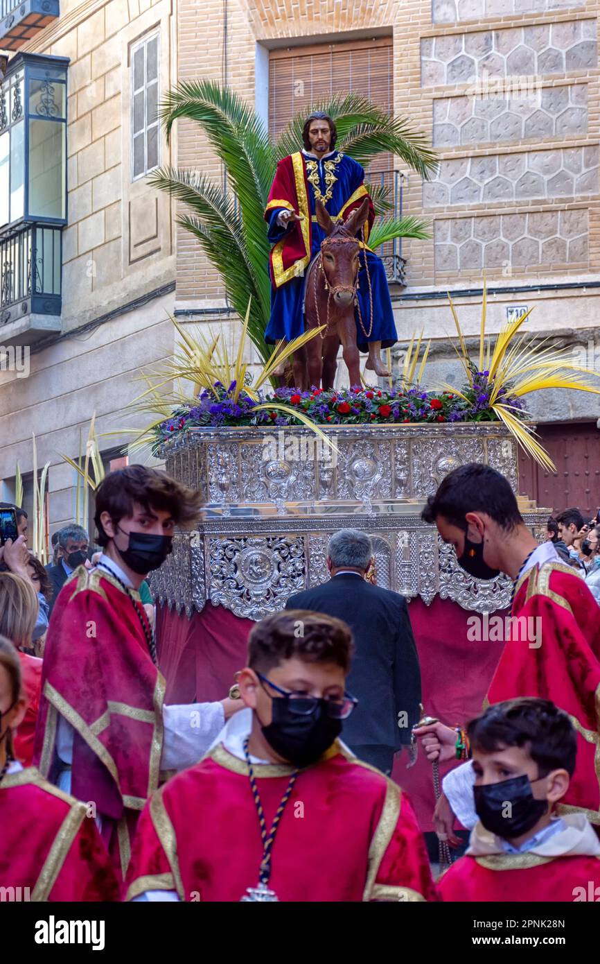 Venerable, Royal and Illustrious Brotherhood of Our Mother Mary ...