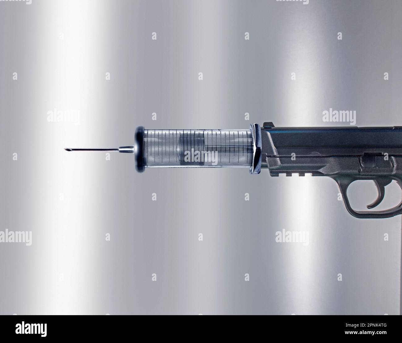 One use syringe hi-res stock photography and images - Alamy